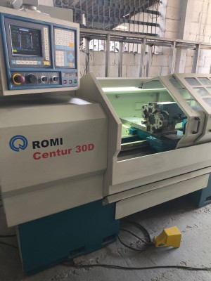 Torno CNC ROMI CENTUR 30D – Comando CNC Mach 9 - Portal Máquinas