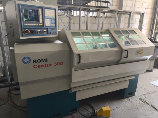 Torno CNC ROMI CENTUR 30D – Comando CNC Mach 9 - Portal Máquinas